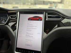 Sarkans Tesla Model S 2020 Klaipėda, ar dzinēja tilpumu 0.00 L un nobraukumu 52 tūkst. km par 28250 €, foto 10 vietnē AUTOMOTO.COM.LV