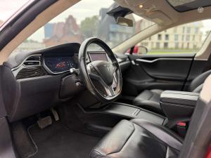 Sarkans Tesla Model S 2020 Klaipėda, ar dzinēja tilpumu 0.00 L un nobraukumu 52 tūkst. km par 28250 €, foto 11 vietnē AUTOMOTO.COM.LV