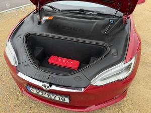 Sarkans Tesla Model S 2020 Klaipėda, ar dzinēja tilpumu 0.00 L un nobraukumu 52 tūkst. km par 28250 €, foto 18 vietnē AUTOMOTO.COM.LV