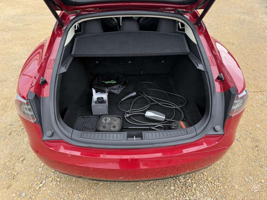 Sarkans Tesla Model S 2020 Klaipėda, ar dzinēja tilpumu 0.00 L un nobraukumu 52 tūkst. km par 28250 €, foto 19 vietnē AUTOMOTO.COM.LV