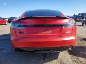 Sarkans Tesla Model S 2021 Klaipėda, ar dzinēja tilpumu 0.00 L un nobraukumu 92 tūkst. km par 23500 €, foto  vietnē AUTOMOTO.COM.LV