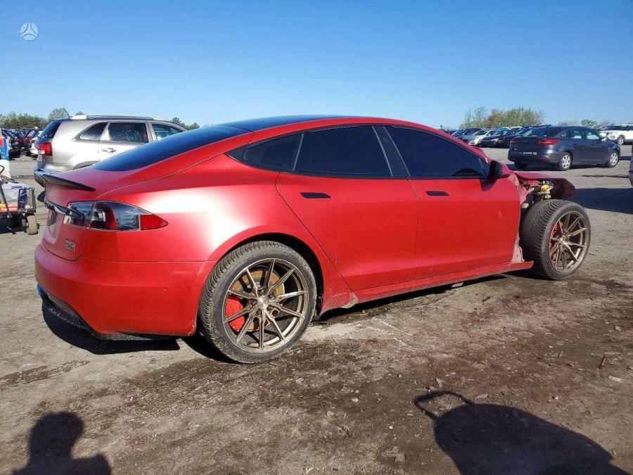 Sarkans Tesla Model S 2021 Klaipėda, ar dzinēja tilpumu 0.00 L un nobraukumu 92 tūkst. km par 23500 €, foto 4 vietnē AUTOMOTO.COM.LV