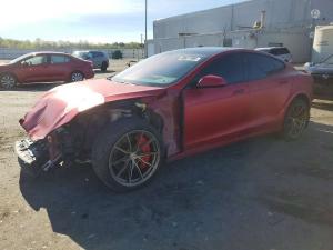 Sarkans Tesla Model S 2021 Klaipėda, ar dzinēja tilpumu 0.00 L un nobraukumu 92 tūkst. km par 23500 €, foto 5 vietnē AUTOMOTO.COM.LV
