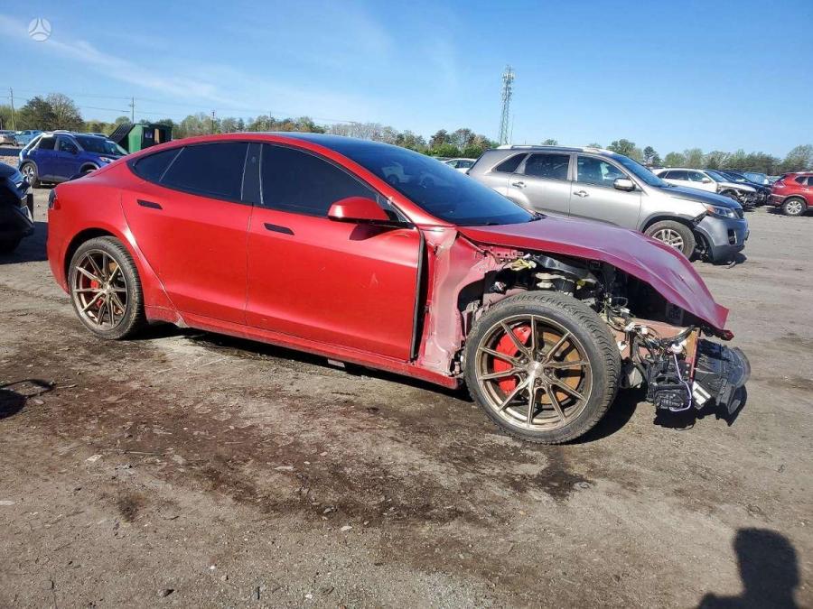Sarkans Tesla Model S 2021 Klaipėda, ar dzinēja tilpumu 0.00 L un nobraukumu 92 tūkst. km par 23500 €, foto 6 vietnē AUTOMOTO.COM.LV