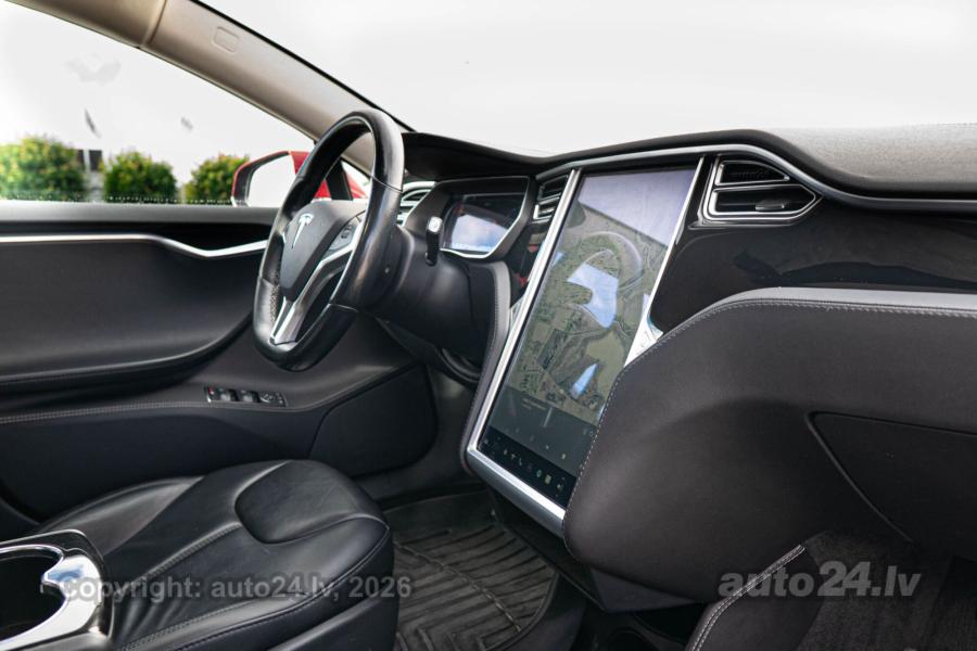 Sarkans Tesla Model S 2015 Tartu, ar dzinēja tilpumu 0.00 L un nobraukumu 178 tūkst. km par 19999 €, foto 23 vietnē AUTOMOTO.COM.LV