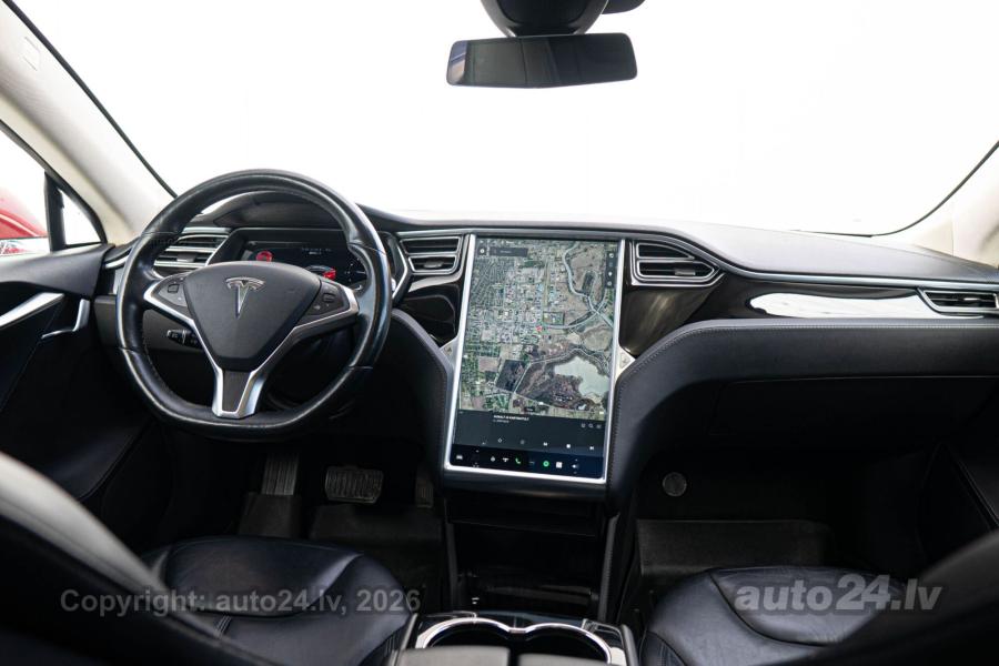 Sarkans Tesla Model S 2015 Tartu, ar dzinēja tilpumu 0.00 L un nobraukumu 178 tūkst. km par 19999 €, foto 24 vietnē AUTOMOTO.COM.LV
