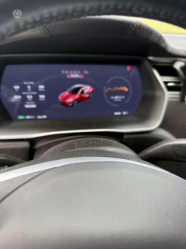 Sarkans Tesla Model S 2017 Klaipėda, ar dzinēja tilpumu 0.00 L un nobraukumu 105 tūkst. km par 21000 €, foto 5 vietnē AUTOMOTO.COM.LV
