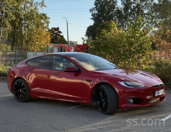 Sarkans Tesla Model S 2017 Ogre, ar dzinēja tilpumu 0.00 L un nobraukumu 140 tūkst. km par 21999 €, foto 1 vietnē AUTOMOTO.COM.LV