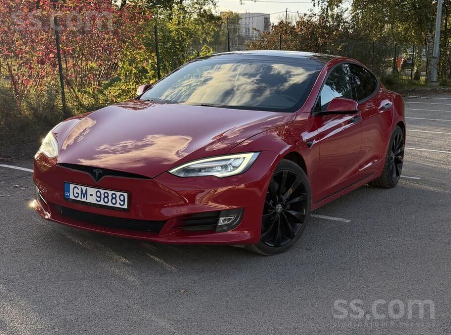 Sarkans Tesla Model S 2017 Ogre, ar dzinēja tilpumu 0.00 L un nobraukumu 140 tūkst. km par 21999 €, foto 3 vietnē AUTOMOTO.COM.LV