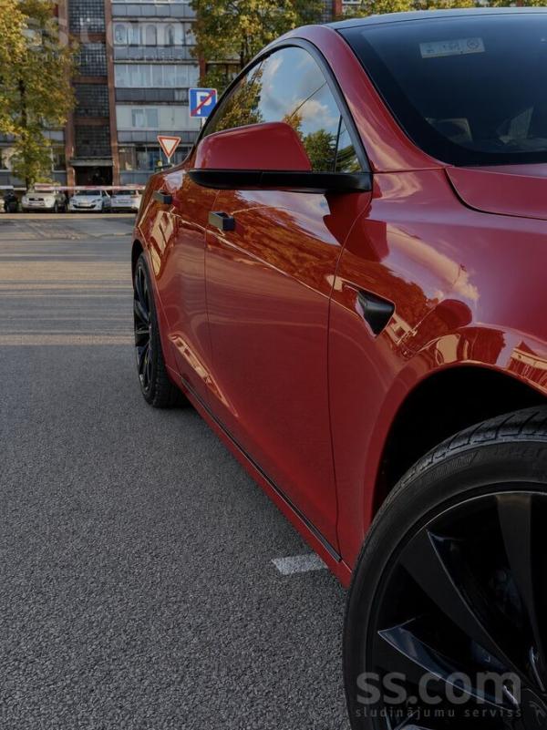 Sarkans Tesla Model S 2017 Ogre, ar dzinēja tilpumu 0.00 L un nobraukumu 140 tūkst. km par 21999 €, foto 6 vietnē AUTOMOTO.COM.LV