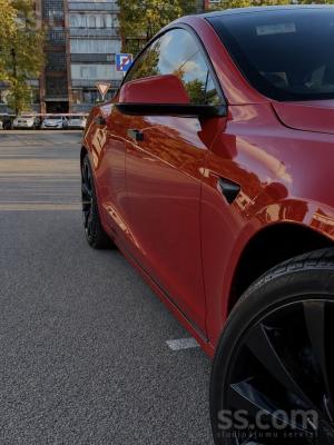 Sarkans Tesla Model S 2017 Ogre, ar dzinēja tilpumu 0.00 L un nobraukumu 140 tūkst. km par 21999 €, foto 6 vietnē AUTOMOTO.COM.LV