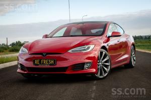 Sarkans Tesla Model S 2018 Jelgava, ar dzinēja tilpumu 0.00 L un nobraukumu 148 tūkst. km par 18900 €, foto 4 vietnē AUTOMOTO.COM.LV