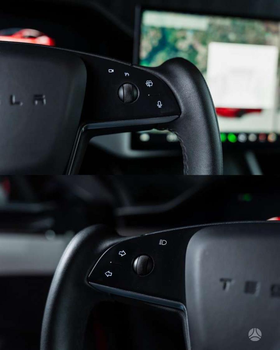 Red Tesla Model S 2023 in Vilnius, with an engine capacity of 0.00 L and mileage of 56 thousand km for 64998 €, photo 17 on AUTOMOTO.COM.LV