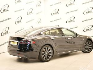Tesla Model S 2013 in Vilnius, with an engine capacity of 0.00 L and mileage of 178 thousand km for 12900 €, photo 3 on AUTOMOTO.COM.LV