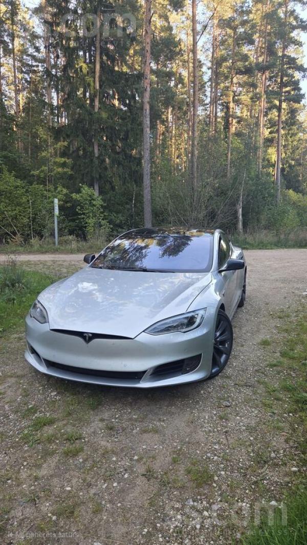 Tesla Model S 2016 Rīga, ar dzinēja tilpumu 0.00 L un nobraukumu 213 tūkst. km par 19400 €, foto 1 vietnē AUTOMOTO.COM.LV