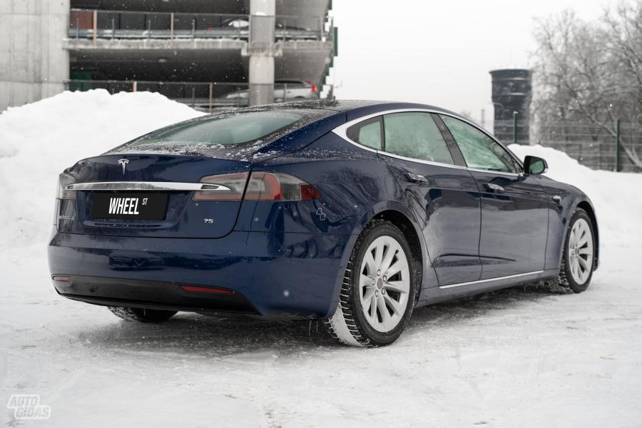 Tesla Model S 2017 in Vilnius, with an engine capacity of 0.00 L and mileage of 122 thousand km for 22500 €, photo 6 on AUTOMOTO.COM.LV