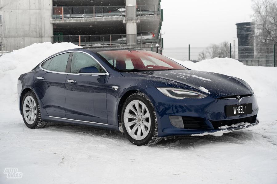 Tesla Model S 2017 in Vilnius, with an engine capacity of 0.00 L and mileage of 122 thousand km for 22500 €, photo 8 on AUTOMOTO.COM.LV