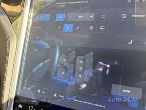 Balts Tesla Model S 2014 Tallina, ar dzinēja tilpumu 0.00 L un nobraukumu 344 tūkst. km par 10500 €, foto 11 vietnē AUTOMOTO.COM.LV