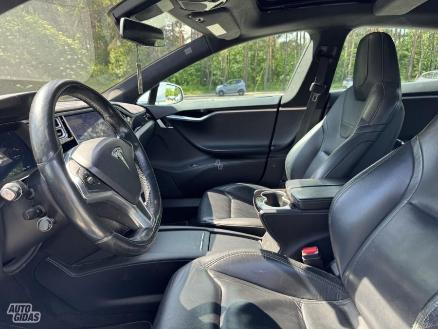 Balts Tesla Model S 2016 Kauņa, ar dzinēja tilpumu 0.00 L un nobraukumu 288 tūkst. km par 17000 €, foto 11 vietnē AUTOMOTO.COM.LV