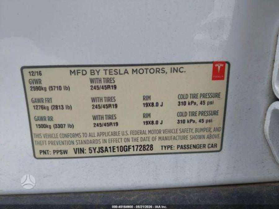 White Tesla Model S 2016 in Klaipeda, with an engine capacity of 0.00 L and mileage of 119 thousand km for 5300 €, photo 10 on AUTOMOTO.COM.LV