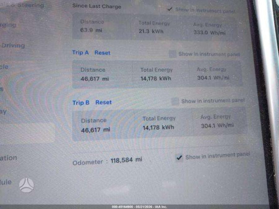 White Tesla Model S 2016 in Klaipeda, with an engine capacity of 0.00 L and mileage of 119 thousand km for 5300 €, photo 17 on AUTOMOTO.COM.LV