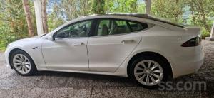 Balts Tesla Model S 2017 Rīga, ar dzinēja tilpumu 0.00 L un nobraukumu 277 tūkst. km par 16777 €, foto 3 vietnē AUTOMOTO.COM.LV