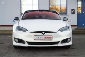 Balts Tesla Model S 2018 Viļņa, ar dzinēja tilpumu 0.00 L un nobraukumu 217 tūkst. km par 25900 €, foto 2 vietnē AUTOMOTO.COM.LV