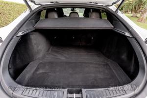 White Tesla Model S 2018 in Parnu, with an engine capacity of 0.00 L and mileage of 101 thousand km for 23990 €, photo 22 on AUTOMOTO.COM.LV