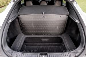 White Tesla Model S 2018 in Parnu, with an engine capacity of 0.00 L and mileage of 101 thousand km for 23990 €, photo 23 on AUTOMOTO.COM.LV