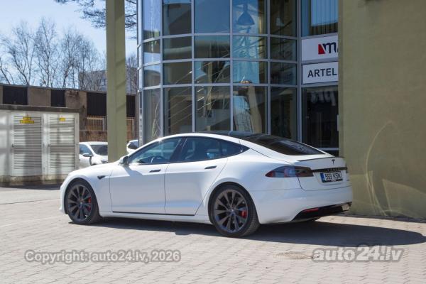 Balts Tesla Model S 2019 Tallina, ar dzinēja tilpumu 0.00 L un nobraukumu 140 tūkst. km par 35990 €, foto 7 vietnē AUTOMOTO.COM.LV