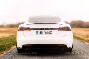 White Tesla Model S 2019 in Tallinn, with an engine capacity of 0.00 L and mileage of 103 thousand km for 30000 €, photo 8 on AUTOMOTO.COM.LV