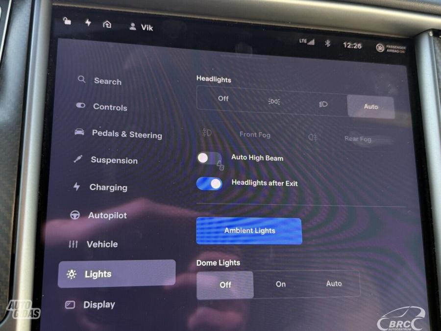 White Tesla Model S 2020 in Avizieniai, with an engine capacity of 0.00 L and mileage of 52 thousand km for 49900 €, photo 31 on AUTOMOTO.COM.LV