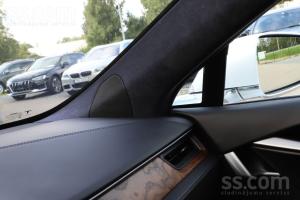Белый Тесла Модель С 2020 в Тукумс, объемом двигателя 0.00 л и пробегом 141 тыс. км за 31900 €, фото 13 на AUTOMOTO.COM.LV