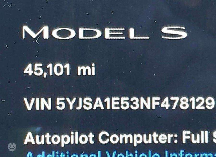 White Tesla Model S 2022 in Klaipeda, with an engine capacity of 0.00 L and mileage of 72 thousand km for 25900 €, photo 14 on AUTOMOTO.COM.LV