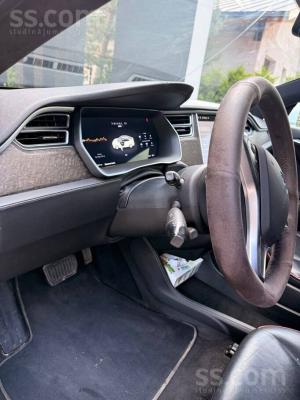 Balts Tesla Model S 2014 Rīga, ar dzinēja tilpumu 0.00 L un nobraukumu 210 tūkst. km par 14222 €, foto 9 vietnē AUTOMOTO.COM.LV