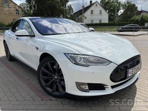Balts Tesla Model S 2014 Bauska, ar dzinēja tilpumu 0.00 L un nobraukumu 218 tūkst. km par 14000 €, foto 4 vietnē AUTOMOTO.COM.LV