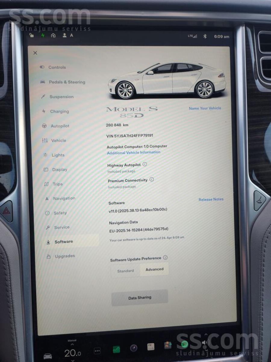 Белый Тесла Модель С 2015 в Рига, объемом двигателя 0.00 л и пробегом 280 тыс. км за 16000 €, фото 17 на AUTOMOTO.COM.LV