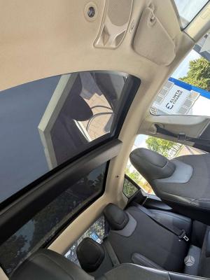 Balts Tesla Model S 2015 Marijampole, ar dzinēja tilpumu 0.00 L un nobraukumu 306 tūkst. km par 14500 €, foto 15 vietnē AUTOMOTO.COM.LV