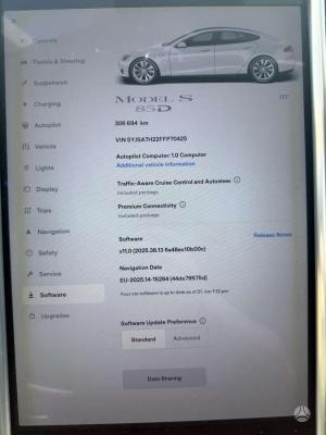 Balts Tesla Model S 2015 Marijampole, ar dzinēja tilpumu 0.00 L un nobraukumu 306 tūkst. km par 14500 €, foto 19 vietnē AUTOMOTO.COM.LV