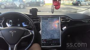 Balts Tesla Model S 2016 Rīga, ar dzinēja tilpumu 0.00 L un nobraukumu 340 tūkst. km par 14000 €, foto 9 vietnē AUTOMOTO.COM.LV
