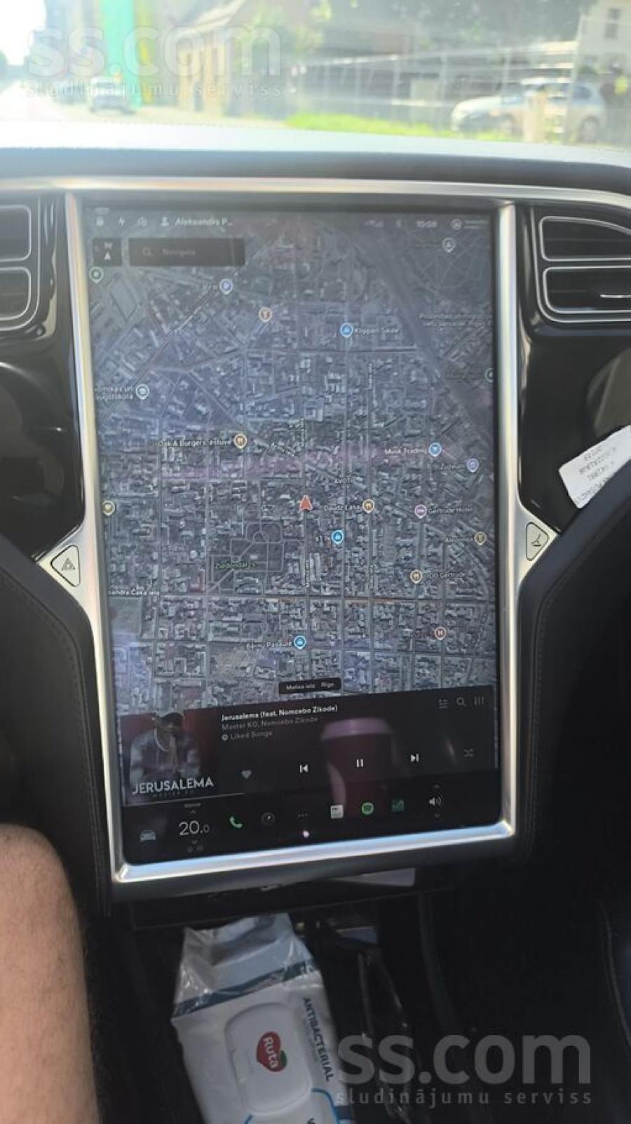Balts Tesla Model S 2016 Rīga, ar dzinēja tilpumu 0.00 L un nobraukumu 340 tūkst. km par 14000 €, foto 11 vietnē AUTOMOTO.COM.LV