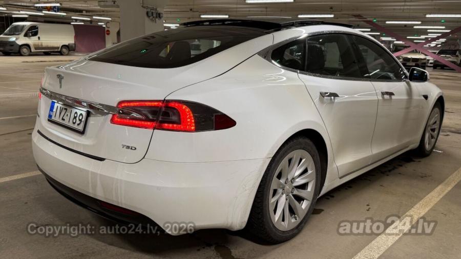 White Tesla Model S 2017 in Parnu, with an engine capacity of 0.00 L and mileage of 125 thousand km for 23600 €, photo 3 on AUTOMOTO.COM.LV