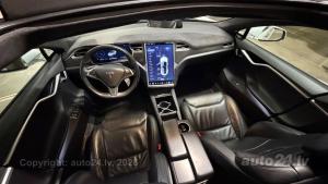 White Tesla Model S 2017 in Parnu, with an engine capacity of 0.00 L and mileage of 125 thousand km for 23600 €, photo 13 on AUTOMOTO.COM.LV