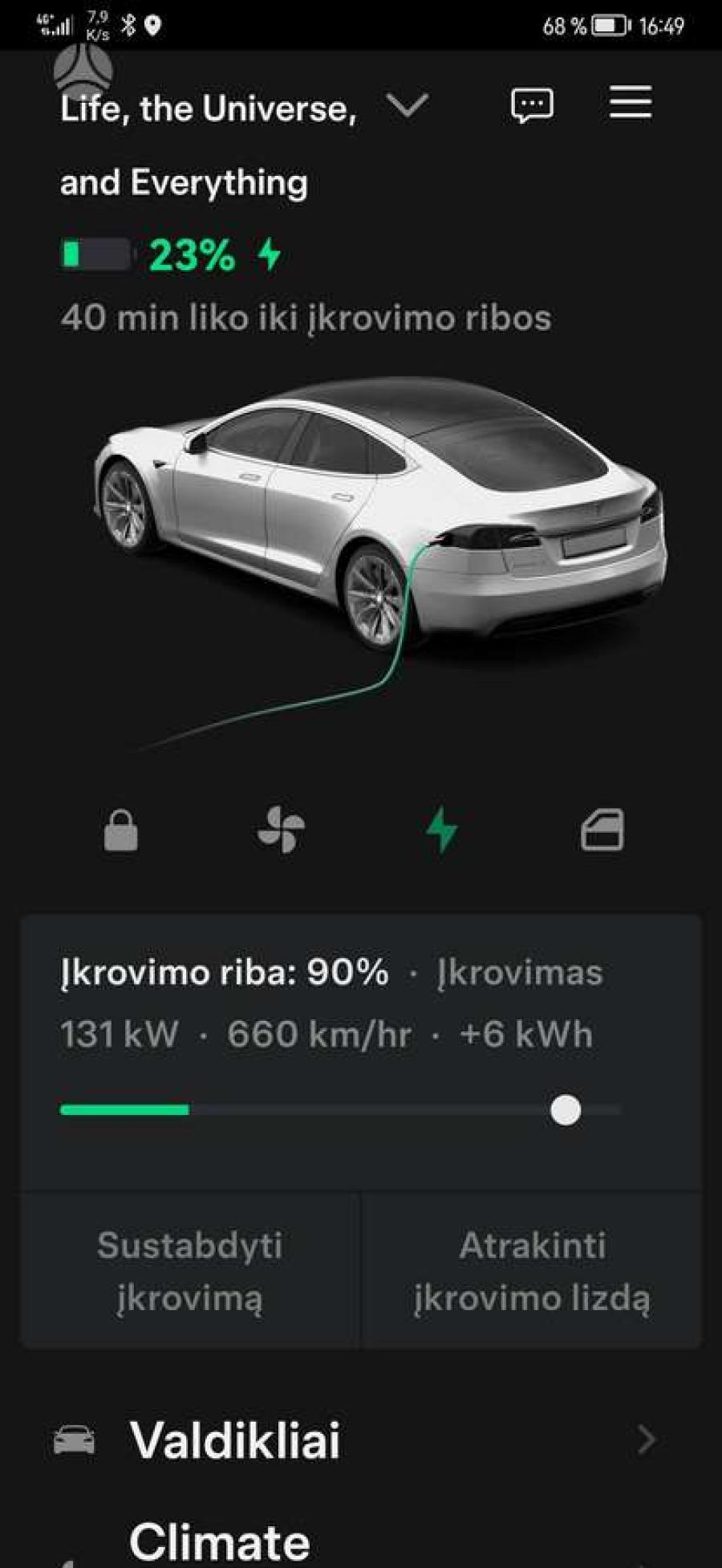 White Tesla Model S 2017 in Kaunas, with an engine capacity of 0.00 L and mileage of 175 thousand km for 18600 €, photo 13 on AUTOMOTO.COM.LV