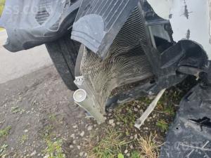 Balts Tesla Model S 2018 Jelgava, ar dzinēja tilpumu 0.00 L un nobraukumu 123 tūkst. km par 11500 €, foto 10 vietnē AUTOMOTO.COM.LV