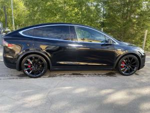 Melns Tesla Model X 2016 Raseiniai, ar dzinēja tilpumu 0.00 L un nobraukumu 38 tūkst. km par 25500 €, foto 7 vietnē AUTOMOTO.COM.LV