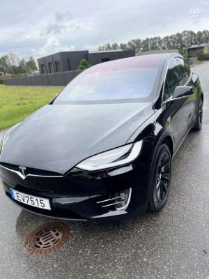 Melns Tesla Model X 2016 Kauņa, ar dzinēja tilpumu 0.00 L un nobraukumu 135 tūkst. km par 22500 €, foto  vietnē AUTOMOTO.COM.LV