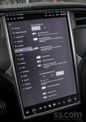 Черный Тесла Модель X 2017 в Рига, объемом двигателя 0.00 л и пробегом 191 тыс. км за 33777 €, фото 12 на AUTOMOTO.COM.LV