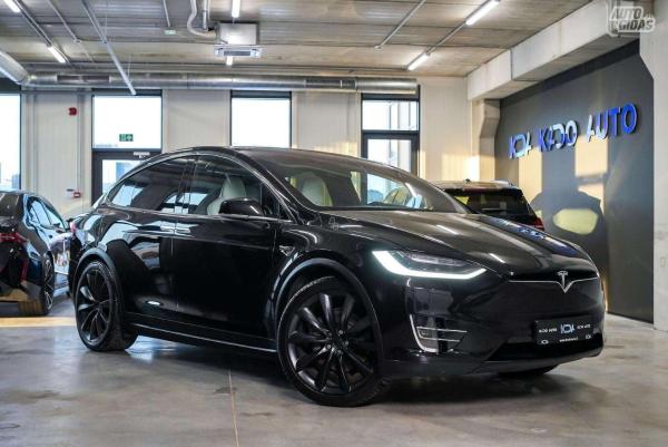 Melns Tesla Model X 2017 Marijampole, ar dzinēja tilpumu 0.00 L un nobraukumu 155 tūkst. km par 41950 €, foto 1 vietnē AUTOMOTO.COM.LV