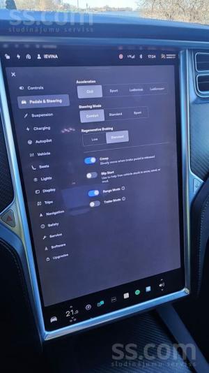 Black Tesla Model X 2017 in Riga, with an engine capacity of 0.00 L and mileage of 203 thousand km for 22800 €, photo 12 on AUTOMOTO.COM.LV